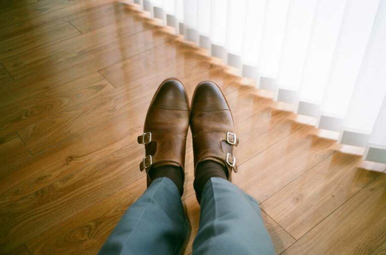 A Short Guide To Shoe Fasteners - Nifco Buckle